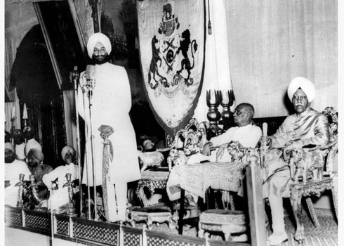 Why Sardar Patel matters: An Icon of National Unity | India Writes